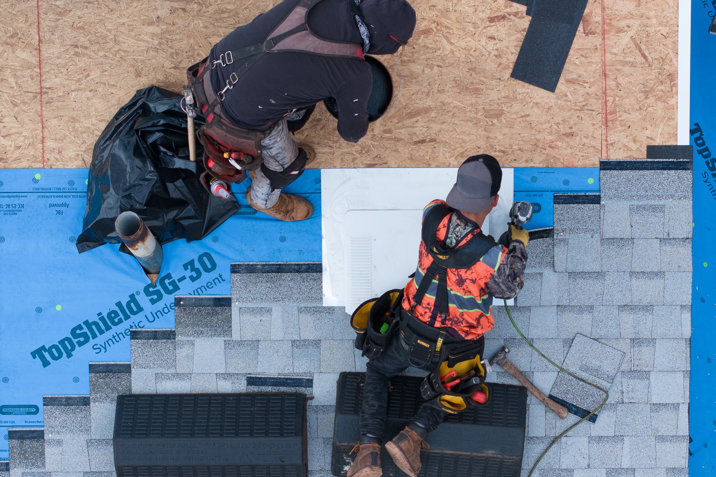 Remi Roofing & Construction